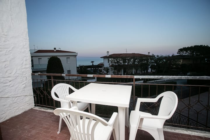 M087 - Marcelli, Apartment At The Mareverde - Ancona, Italia