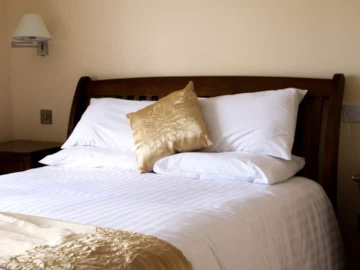 Superior Double Ensuite At Royal Hotel - Mundesley