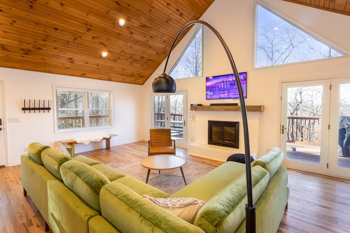 Scandinavian-style Cabin In The Mountains - Boone, NC
