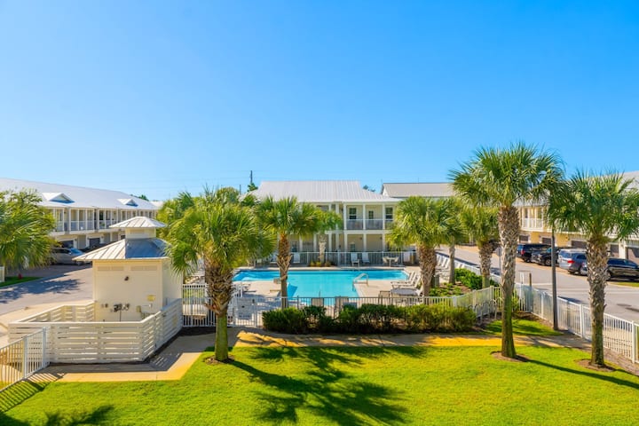 Sandy Feet Retreat|heart Of Destin|community Pool - Destin