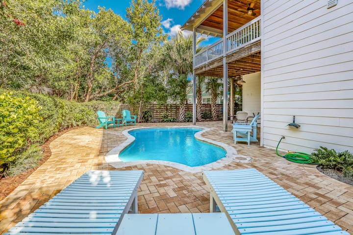 Anna Maria Guest House 212: With Pool, Close To - Anna Maria Island, FL