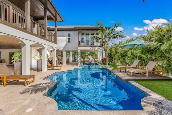 Luxurious Private Canalfront Home! - Banyan Manor - Anna Maria, FL