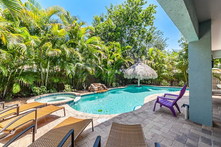 Sea Oats: Family Home With Pool Steps To Beach! - Holmes Beach, FL