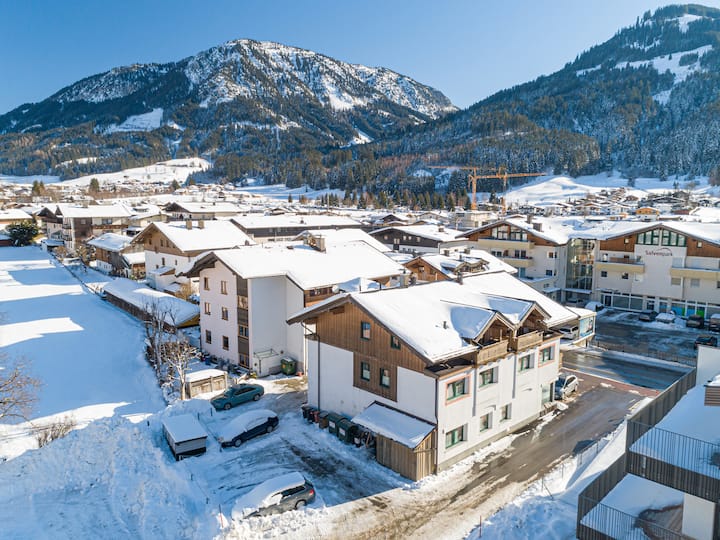 Penthouse Avec Balcon Et Vue - Kirchberg