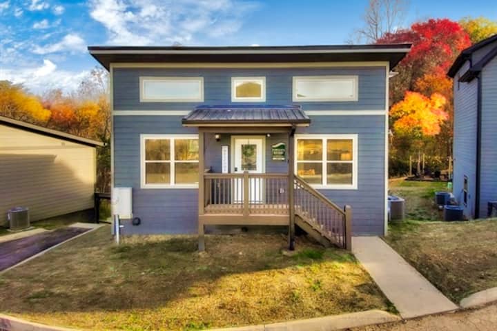 Pigeon Forge Free Pool Access! Arcade,hottub,dogok - Sevierville, TN