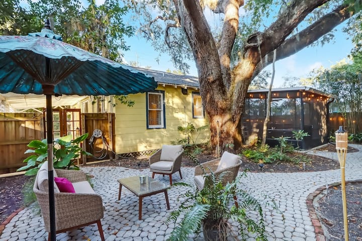 Uptown Charmer|1mile Walk To Dt|2miles Vilano Bch - St. Augustine, FL