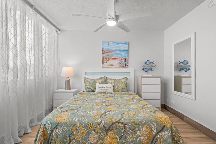 Beachfront Cozy Loft * Walk 2 Eat Isla Verde Beach - San Juan, Puerto Rico