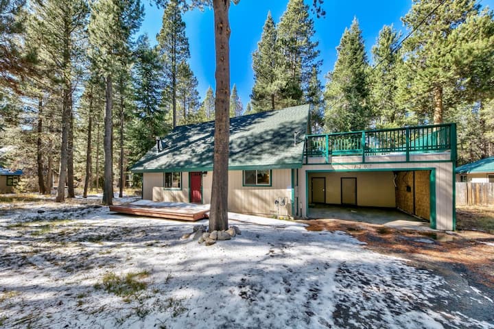 Come Play In The Mountains, Near Golf, Skiing! - South Lake Tahoe, CA