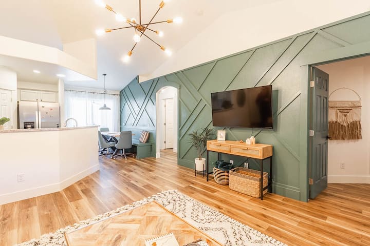 *Spring Special I Hot Tub I Games I Dog Friendly - Meridian, ID