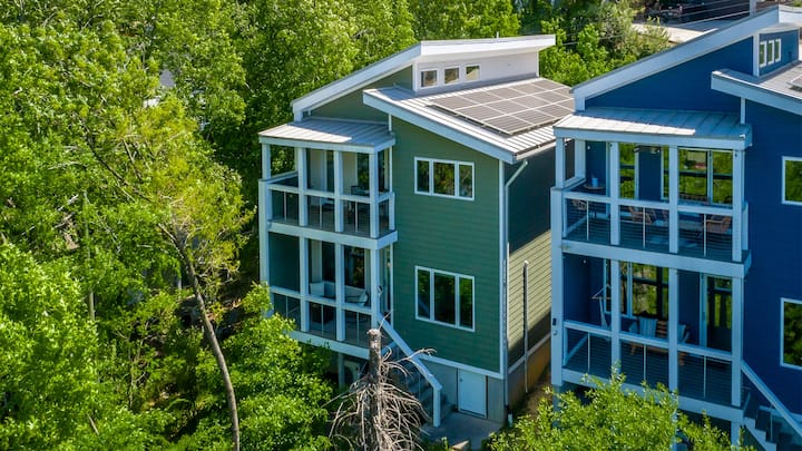 Hamilton Villa | Walk To Downtown! 3 Bed 3 Bath - Chattanooga, TN