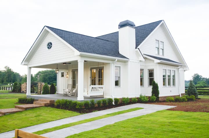 Beautiful Vineyard Cottage Mtn Views - Cleveland, GA