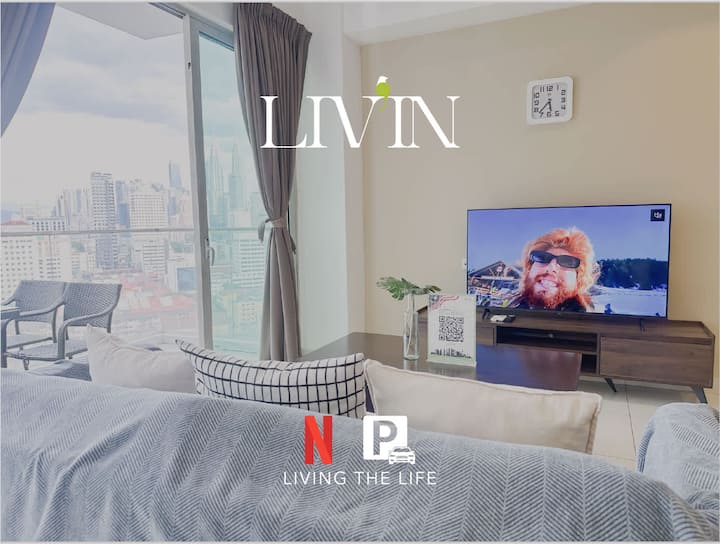 11 Klcc View 3br With Balcony @ Infinity Pool - Kuala Lumpur