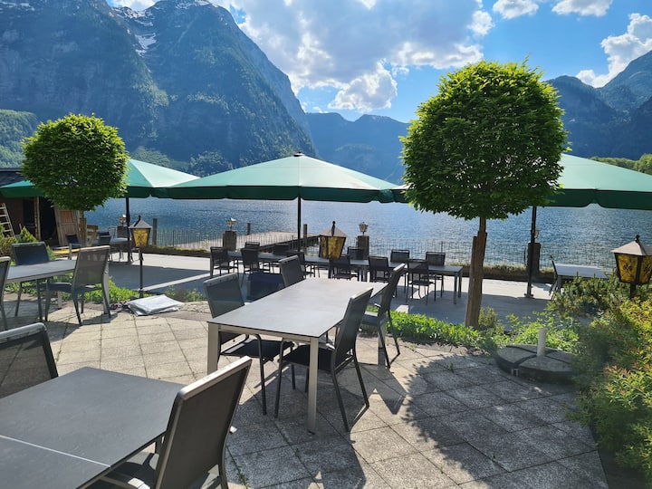 Doppelzimmer Balkon Bergblick · Doppelzimmer Balkon Bergblick · Doppelzimmer Balkon Bergblick · Doppelzimmer Balkon Bergblick · Doppelzimmer Balkon Bergblick · Doppelzimmer Balkon Bergblick · Haus Am See Hallstatt Lake - Mountain View Bergblick - Hallstatt