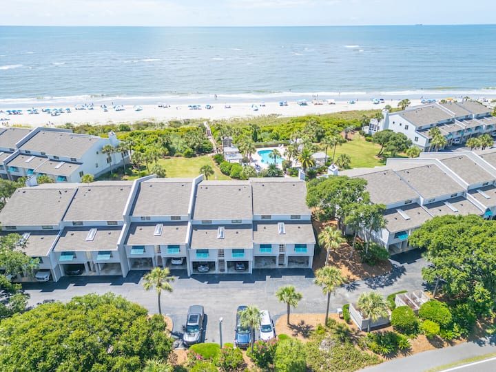 Oceanfront Villa In Wild Dunes, Comm Pool! Unit 17 - Isle of Palms, SC