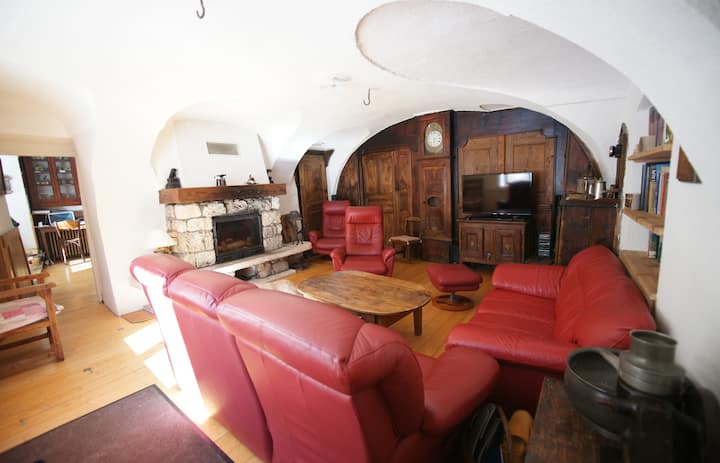 Chambre Couple Dans Une Maison 17 èMe - La Grave