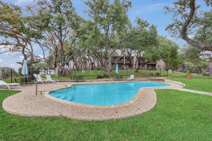 104 M² Apartamento ∙ 3 Habitaciones ∙ 6 Huéspedes - Wimberley