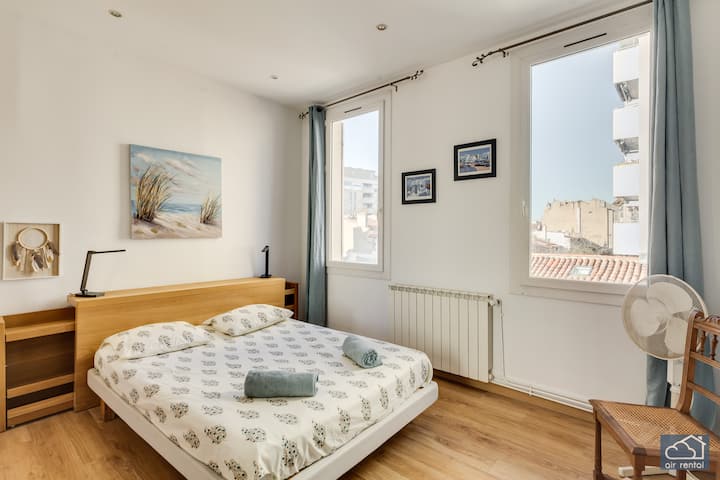 Beau T2 Rénové Coeur De Ville - Cours Julien - Marseille