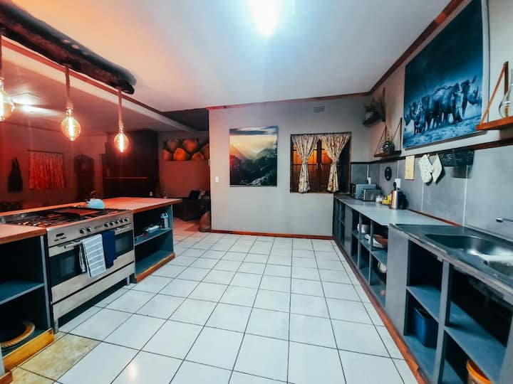 Apartment 2: Two-bedroom, Two-bathroom - Sabie