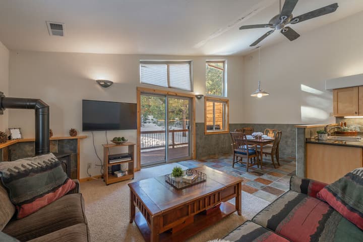 *New*cozy Tahoe Donner*walk To Clubhouse - Truckee, CA