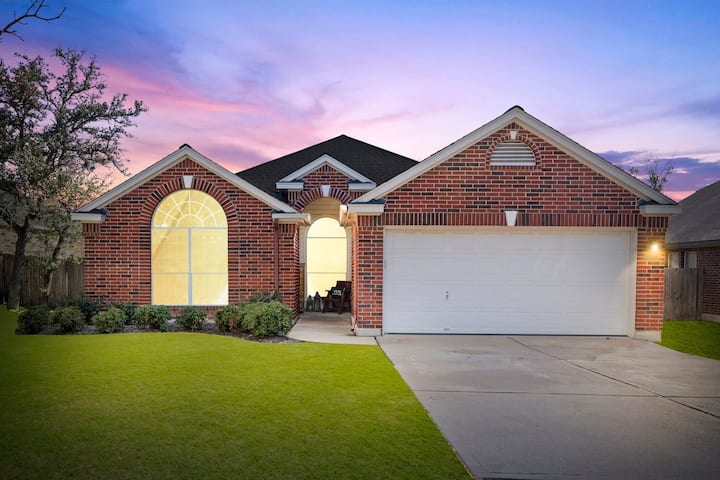 *Peaceful Suburbs Haven*dog Friendly | Office - Cedar Park, TX