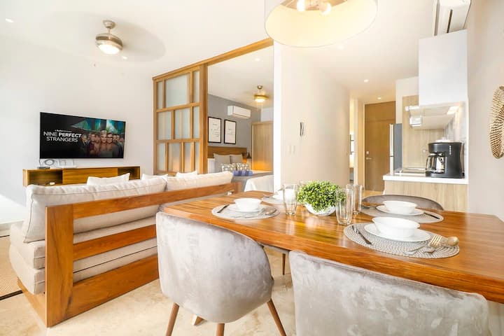 1br Ocean View, Gym & Rooftop Bar! Pet-friendly! - Playa del Carmen