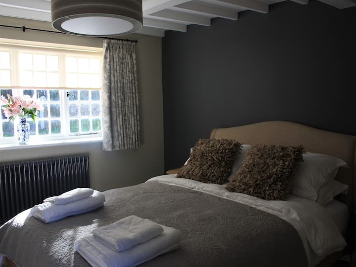 Double Ensuite With Shower At The Three Horseshoes - Wells-next-the-Sea
