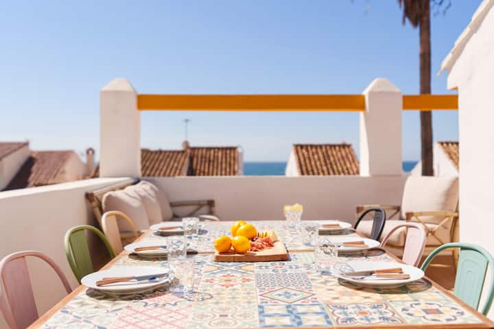 Casa Rosario · Beautiful Terraced House, Right By The Beach & Next To Marbella - Marbella