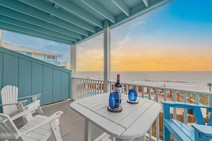 The Riggings H2-kure Beach | Oceanfront + Pool - Bald Head Island, NC