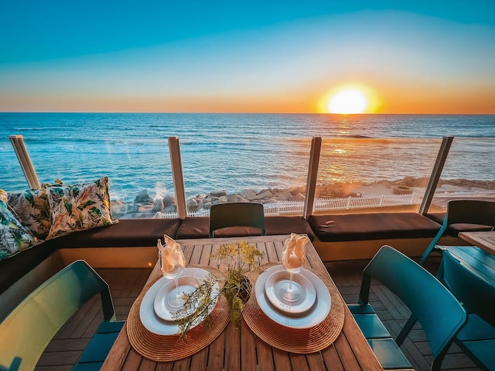 Upper Level Oceanfront Condo On The Sand P923-0 - Oceanside, Californie