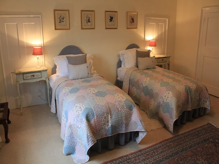 Double Or Twin Ensuite At Church Farmhouse B & B - 紐馬克特