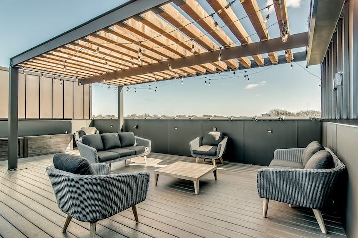 Downtown Nashville Finest 2 Homes - Walk To Bars! - Nashville, TN