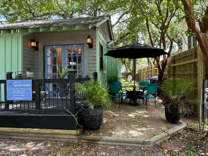 Grace Cottage 4 Blocks To Beach/ Golf Cart Rental - Tybee Island