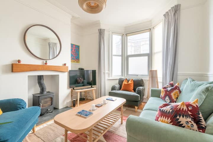 Arty House With Garden In Central Bristol - Bristol