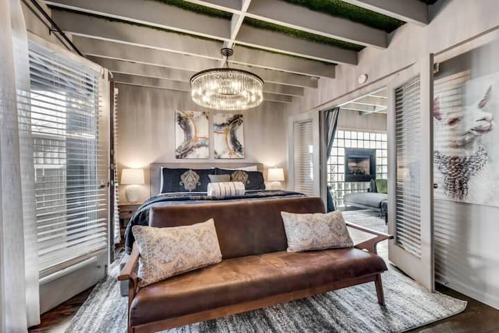 Tranquil Retreat | Private Yard & Wellness Therapy - Dallas, TX