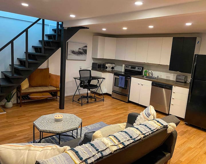 Cute & Comfy  - (New Modern) Melrose Ave - Weho - West Hollywood