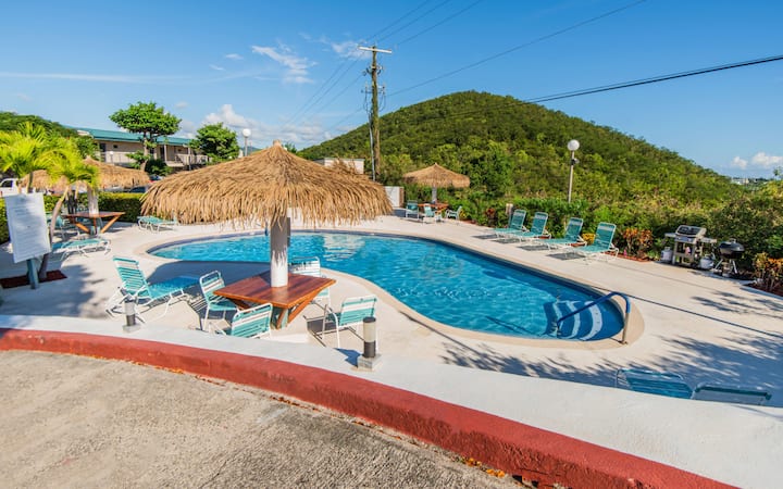 Book This Rare 2br/2ba Condo At Sapphire Village! - Saint Thomas