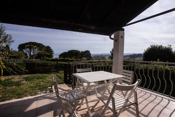 N110 - Numana, Villa With Garden And Sea View - Numana