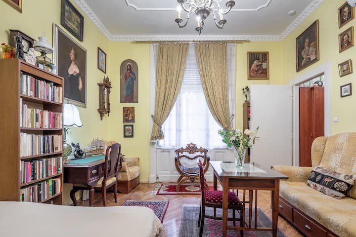 Central Market Apartment - Budapest