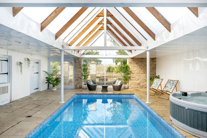 Cotswold Spa House - With Indoor Pool And Hot Tub - Tetbury