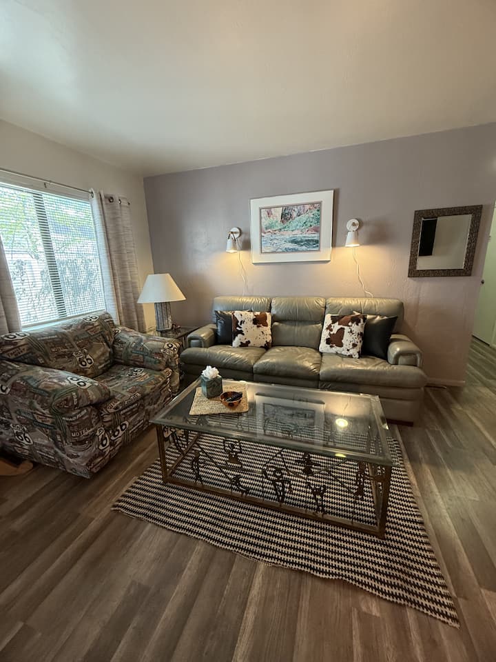 *Unique Stay *Pet Friendly *Bbq *Downtown *New Ac - Prescott, AZ