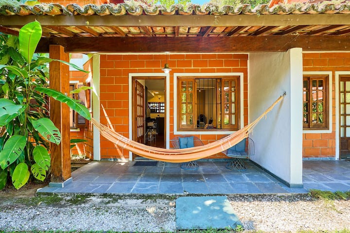 Casa Aconchegante Em Condomínio Com Piscina No Ita - Ubatuba