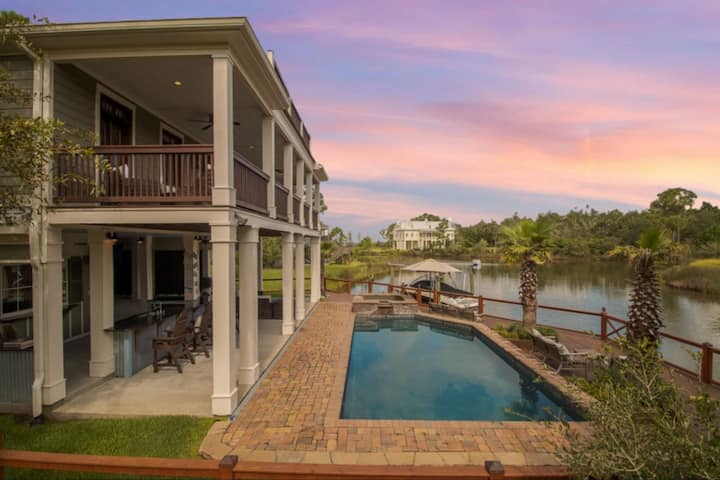 Pool•dock•bay Views•poolside Bar•minutes To Beach - Pass Christian, MS