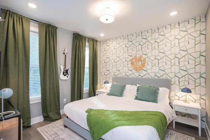 Chic 3br, 2 Car Garage, Mins To Dt - Nashville
