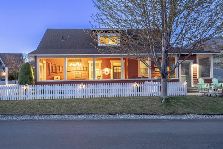 Oasis Cottage- Closest Cottage To All Amenities! - Osoyoos