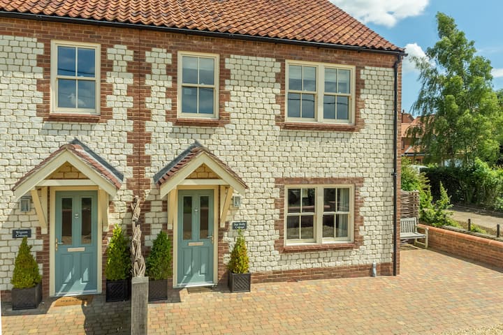 Sea Holly Cottage - Brancaster