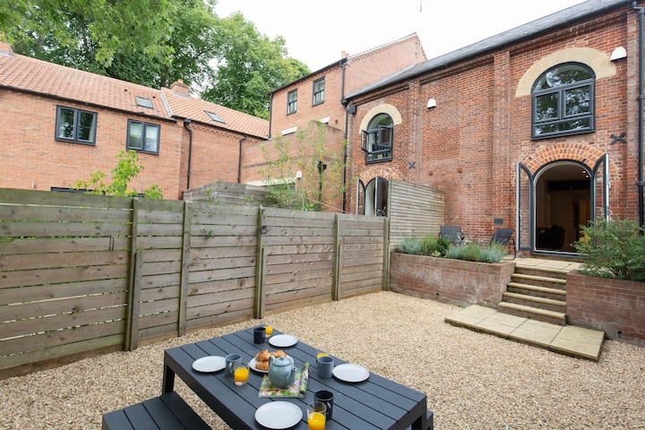 7 Swan Court - Fakenham