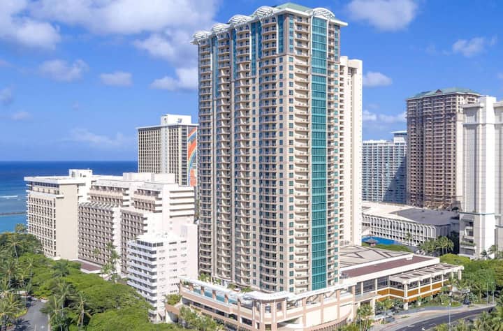 Family Fun In Waikiki At Hilton Grand Islander-2 B - Honolulu, HI