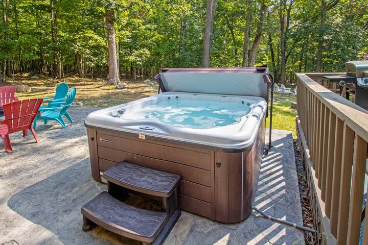 Private Hot Tub And Resort Amenities Included! - Massanutten, VA