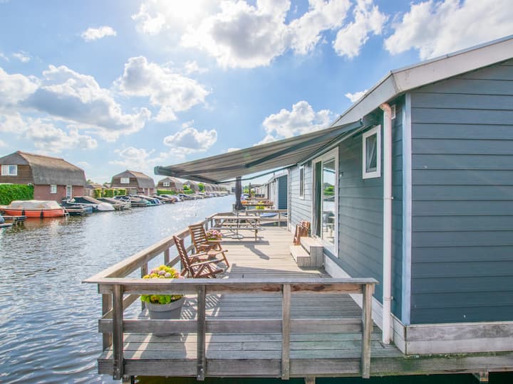 Chalet Moderne Avec Embarcadère Privé Sur L'eau - Maarssen