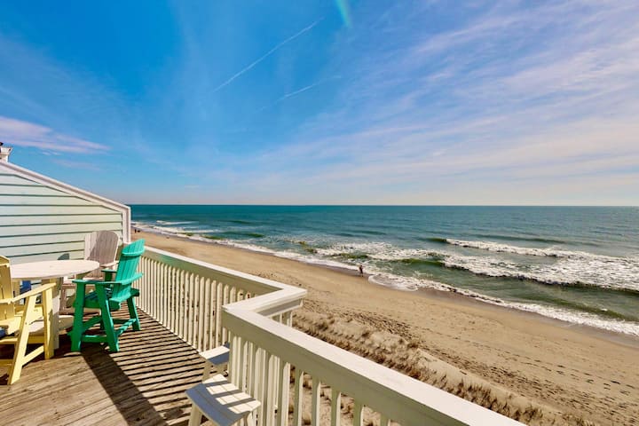Top-floor Oceanfront | Stunning Views, Pools +More - Kure Beach, NC